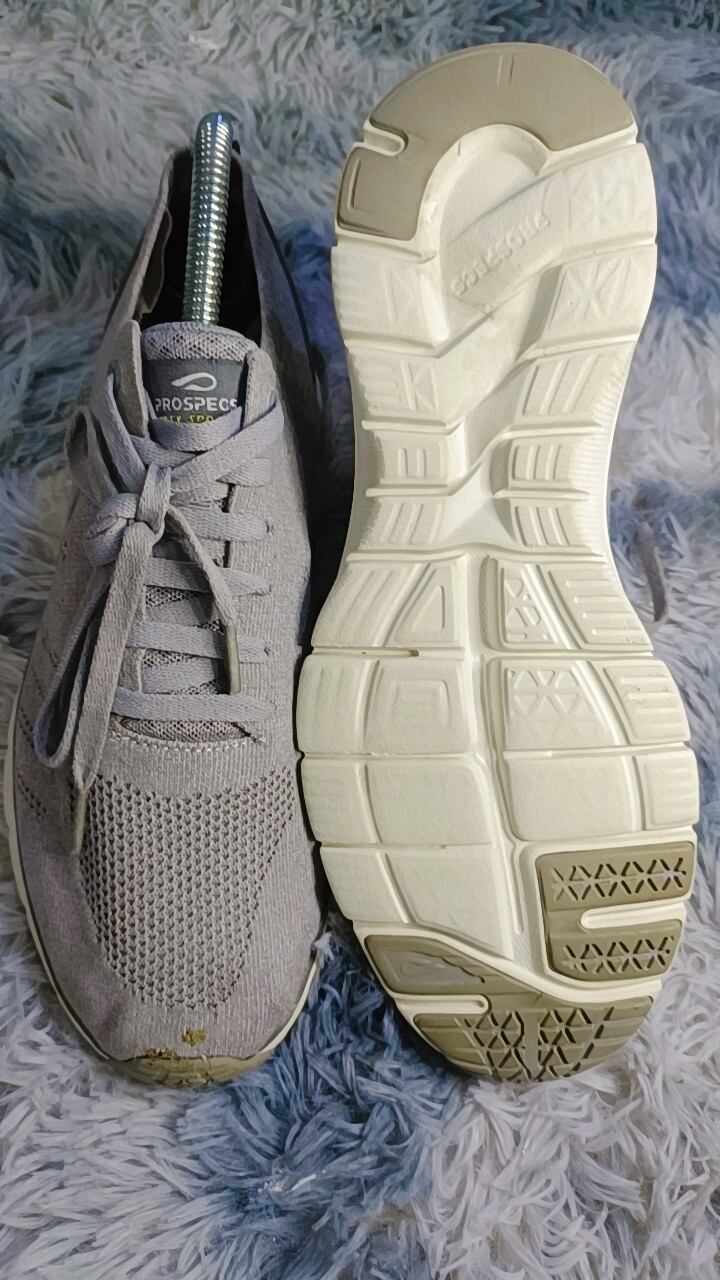 รองเท้าแบรนด์แท้มือสอง PROSPECS ENSY SPORTS มี 1 คู่เท่านั้น - บีลีฟช้อป - ThaiPick