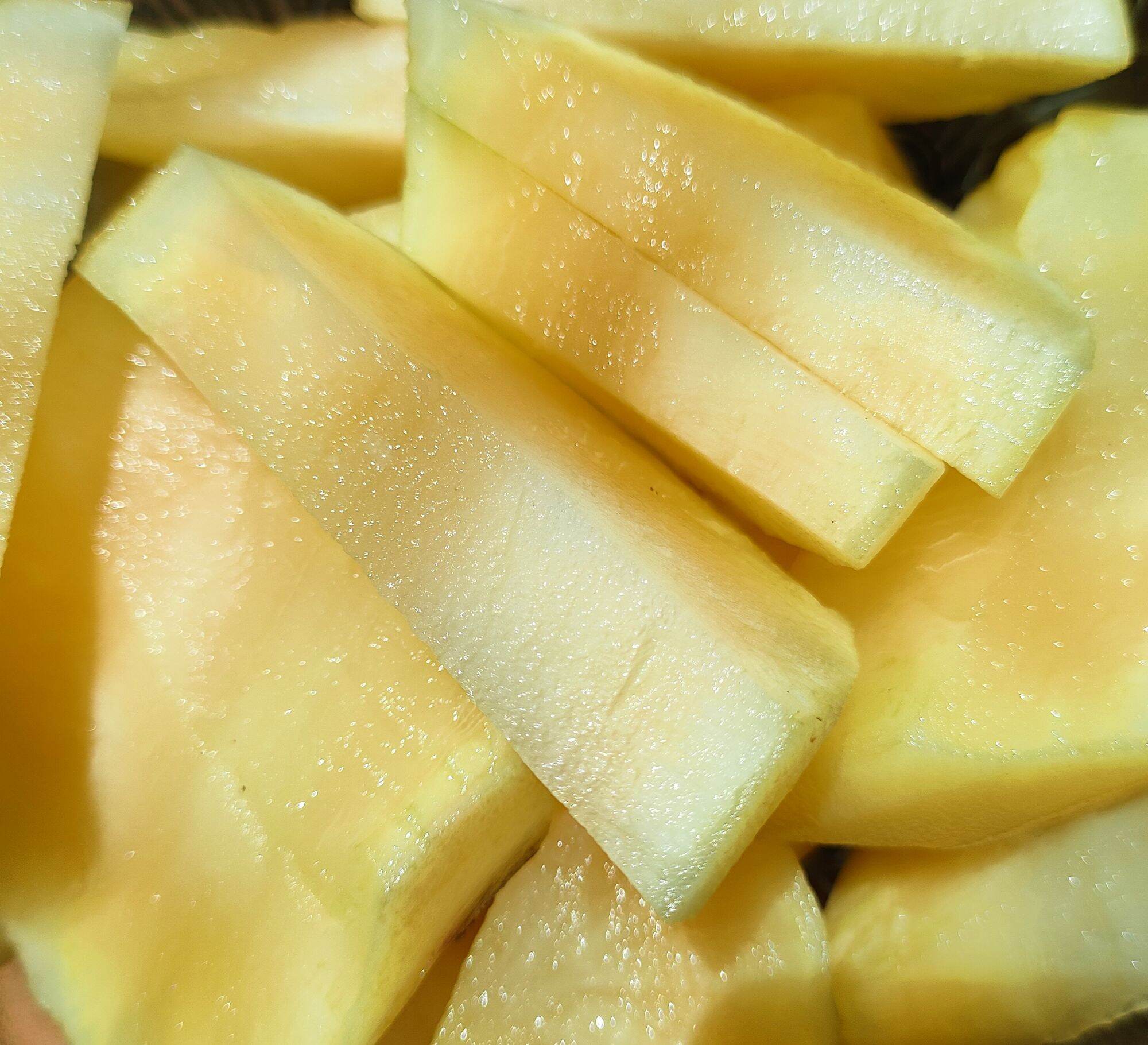 บัวหิมะ บรรจุเหมากล่องละ 3 กก. มี 2 ขนาด/ราคาให้เลือก. - Doi Fruits ...