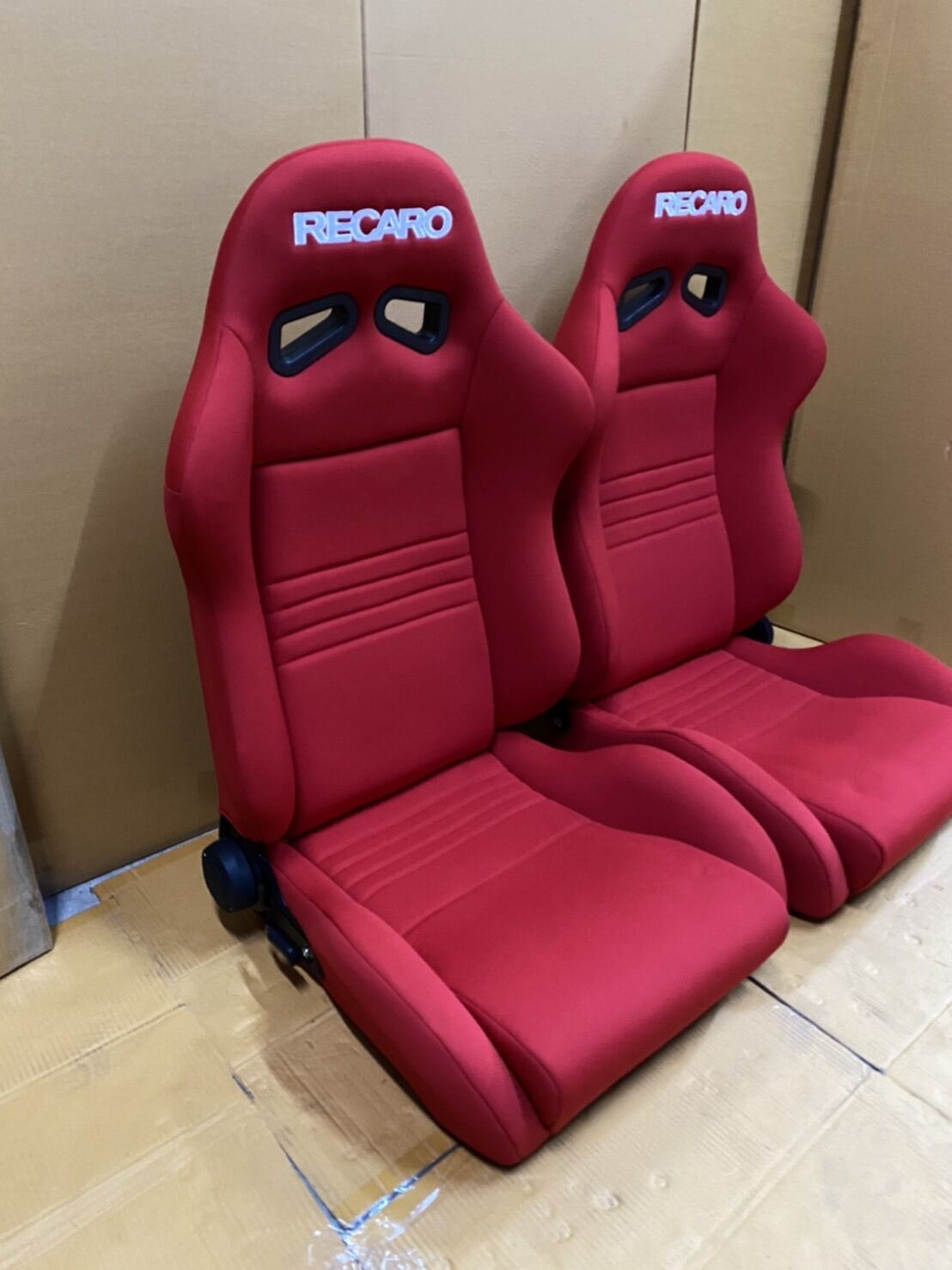 เบาะแต่ง RECARO ทรง SR หูแยก งานผ้าสีแดง หลังผ้า ปรับเอนนอนได้ พร้อมราง ...