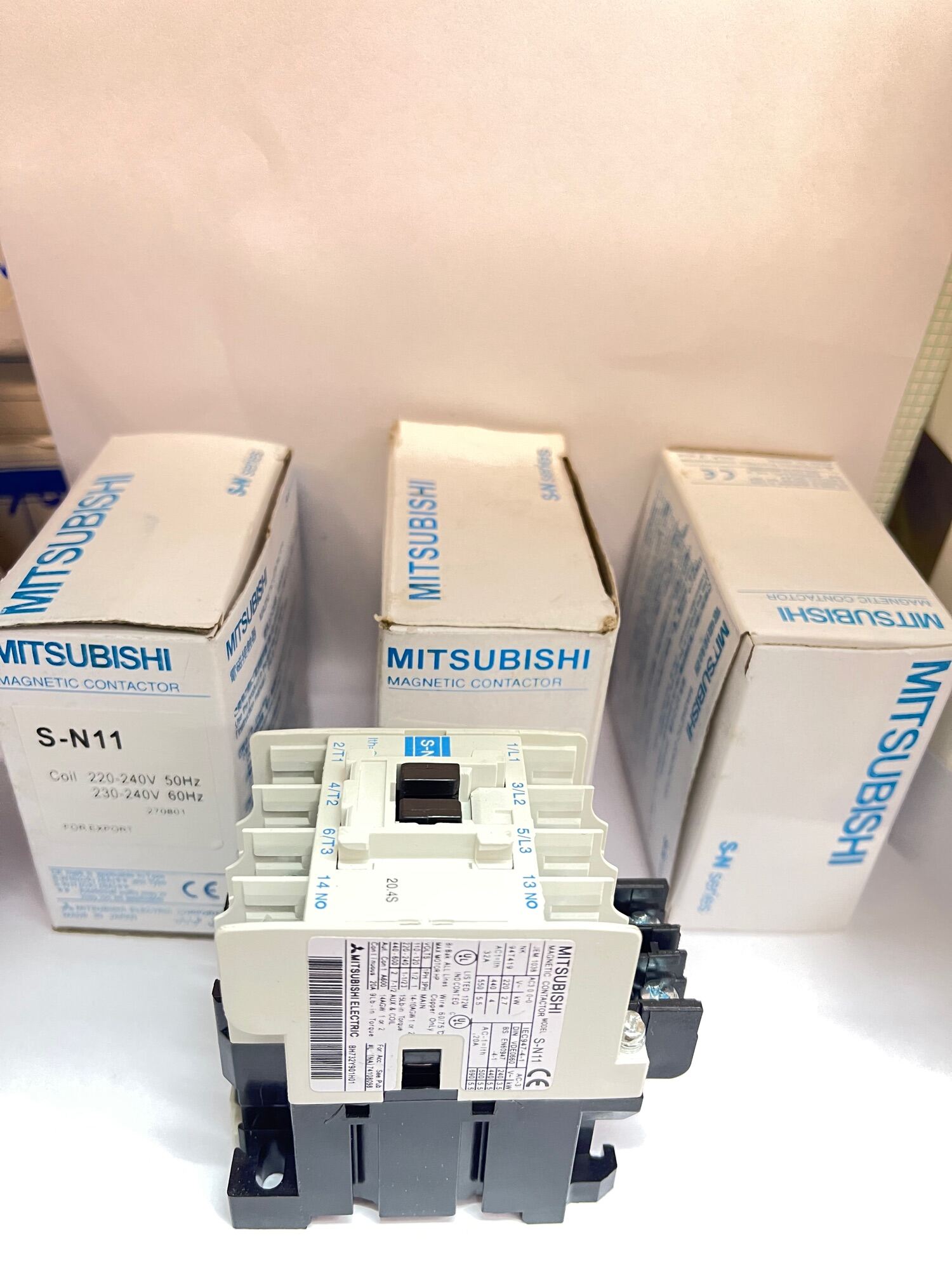 Mitsubishi sn11 S- N11 220vac 24vac 48vac 110vac 380vac 20A รับประกัน ...