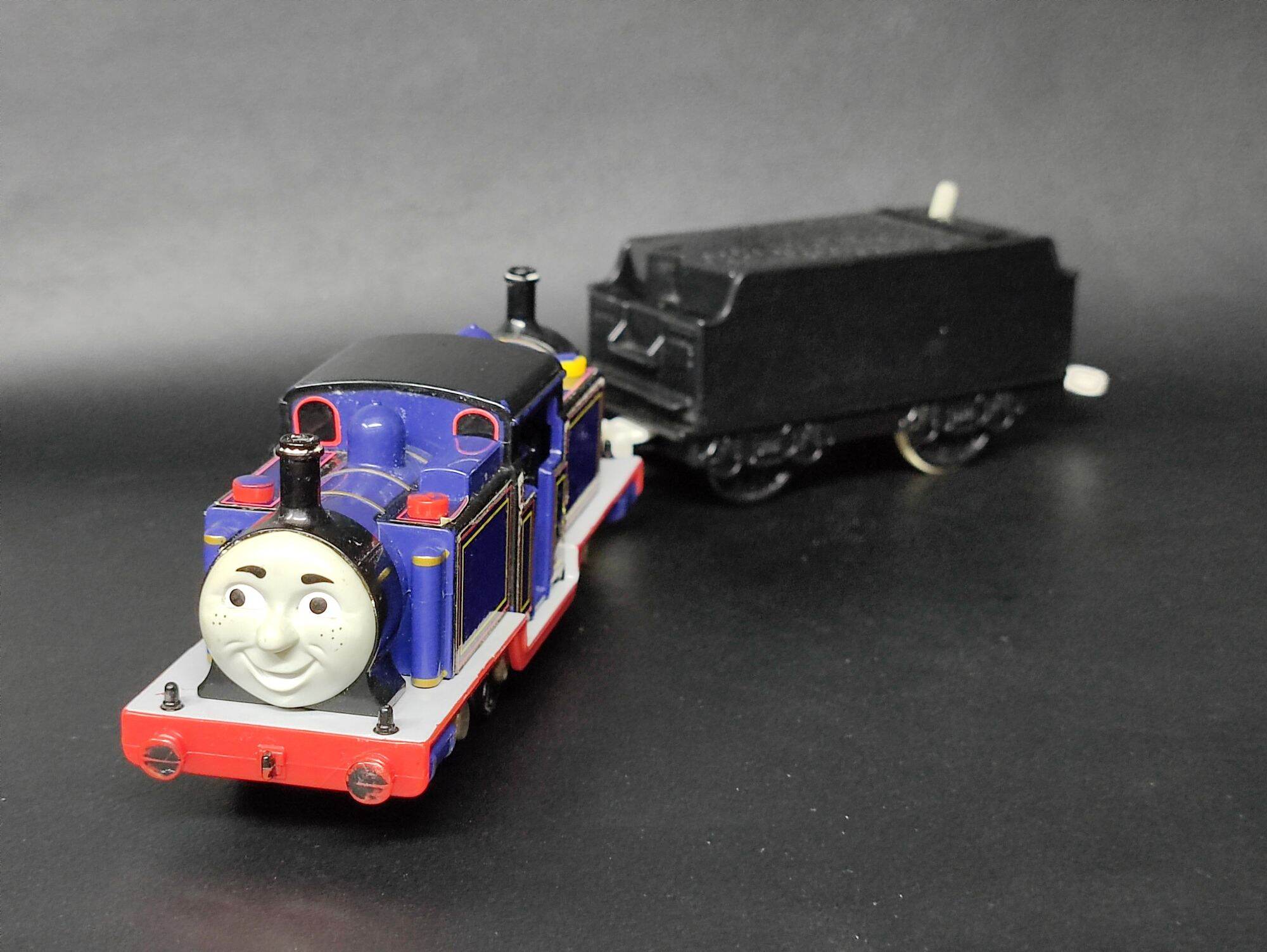 (รหัส T18) Tomy Plarail รถไฟโทมัส 2 หัว Thomas : Mighty Mac (มือสอง) | Lazada.co.th