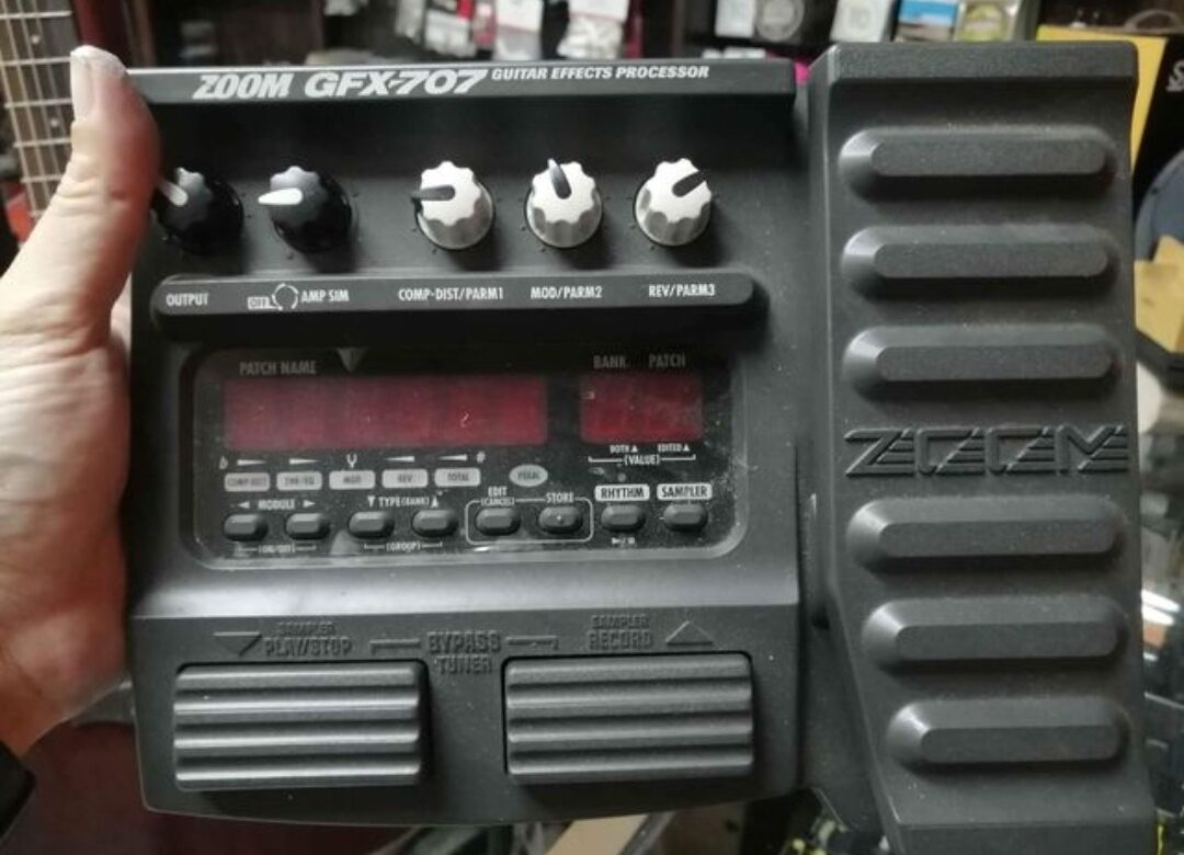 ZOOM GFX-707 GUITAR EFFECTS PROCESSOR สินค้ามือ2 | Lazada.co.th