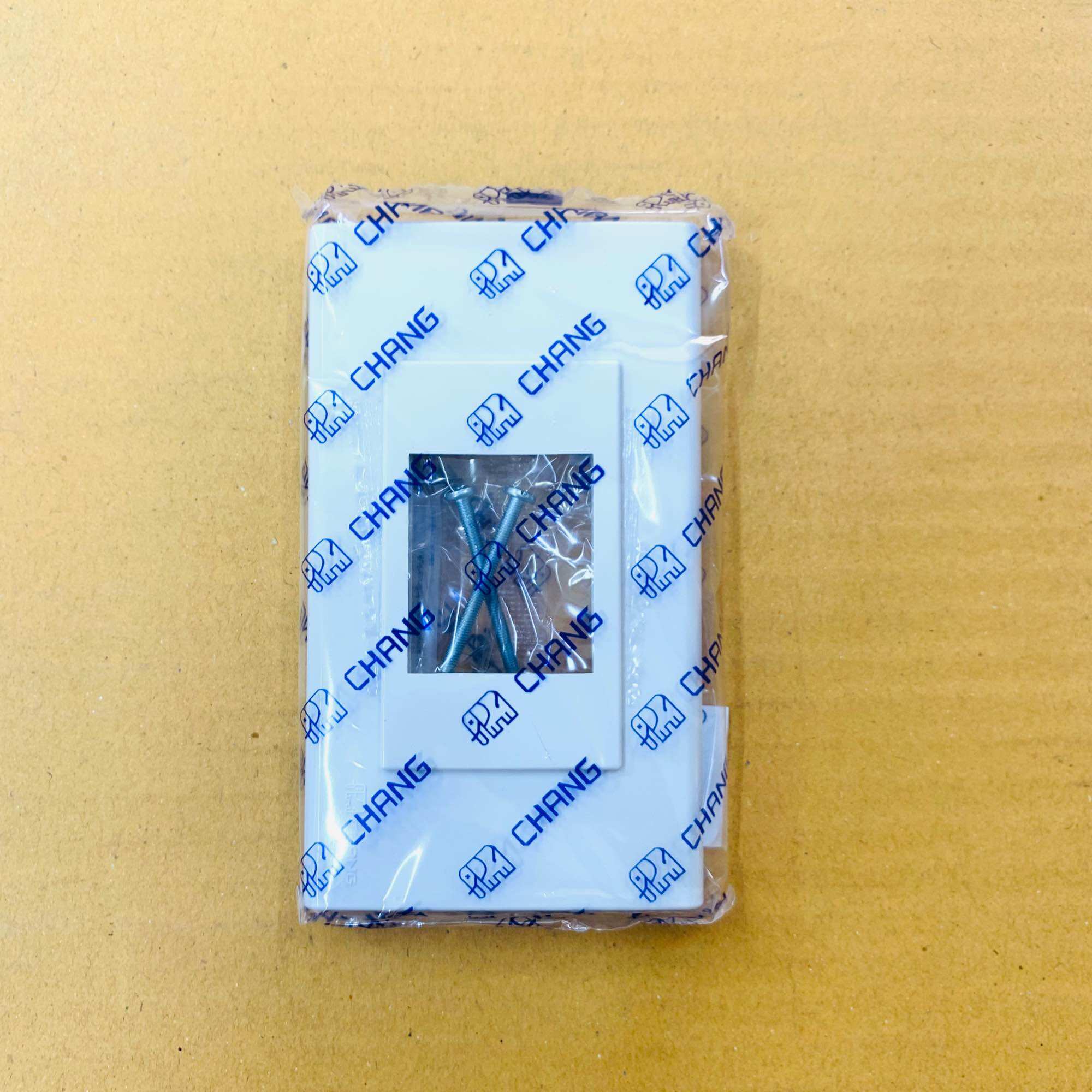 หน้ากากเบรกเกอร์ หน้ากากเบรกเกอร์แบบฝัง รุ่น BL-42 ตราช้าง (บาท/ชิ้น ...