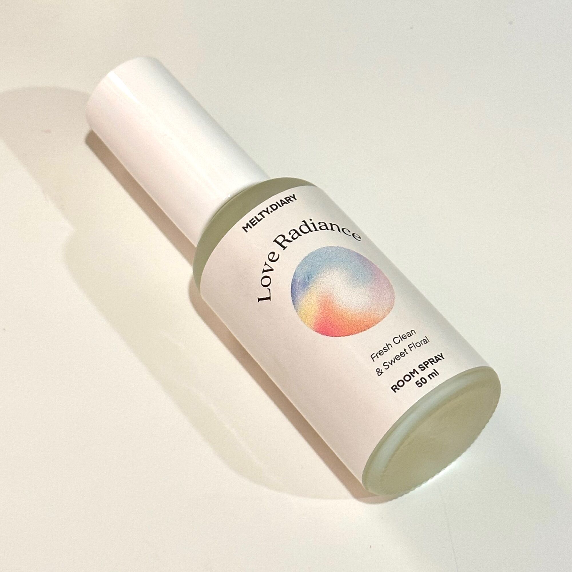 Love Radiance Pride Celebration รูมสเปรย์ สเปรย์ปรับอากาศ 50ml แบรนด์ ...