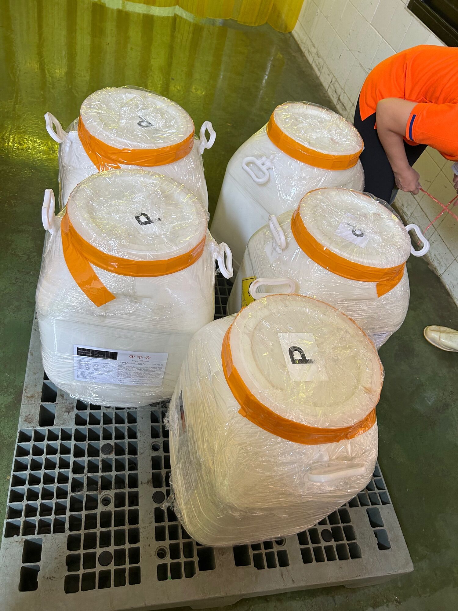 แนะนำคลอรีน90 TCCA. ผง-เกล็ด V-CHLON ปรับสภาพน้ำใส ขนาด 50 กิโลกรัม(กด ...