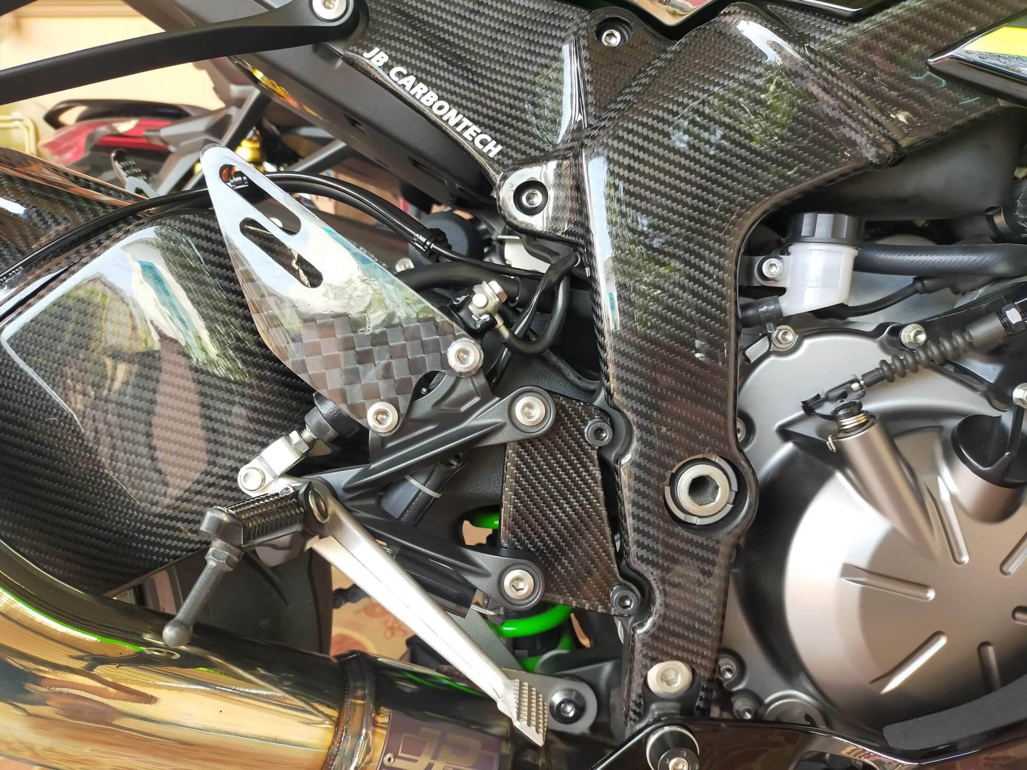 ชุดตัวต่อพักเท้า ฟิลลิ่งเหมือนใส่เกียร์โยง แบบครบชุดพร้อมใส่รุ่น ZX6R ...