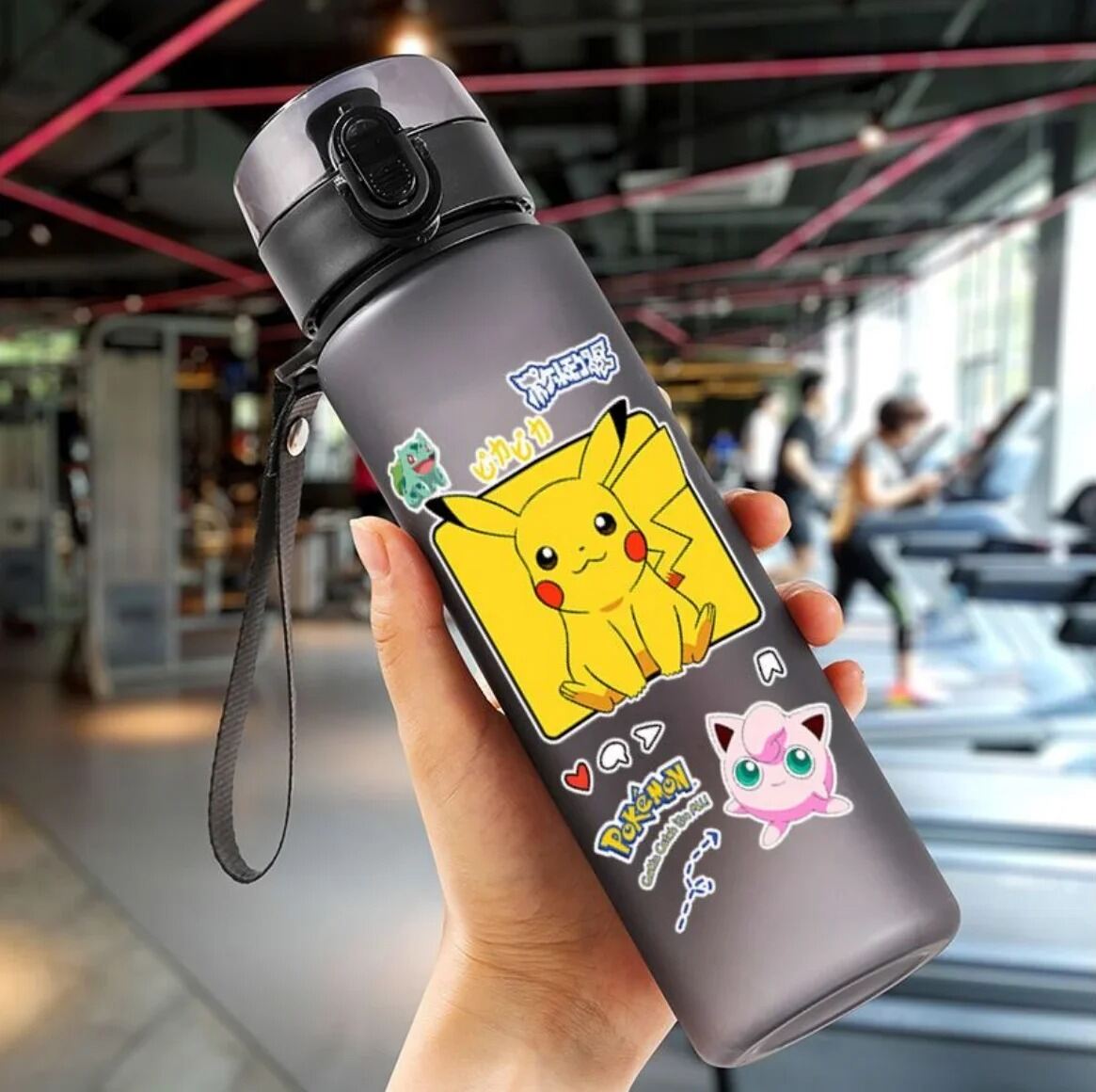 ถ้วยน้ำโปเกมอน560มล. สำหรับเด็กแบบพกพาการ์ตูน Pikachu พลาสติกสำหรับผู้ใหญ่กลางแจ้งความจุขนาดใหญ่ ...