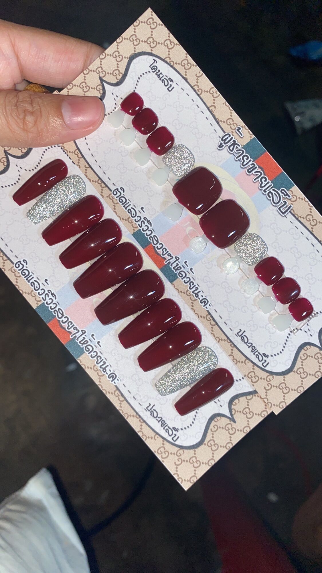 เล็บเจลแท้100% สีแดงมะเหมี่ยว010 เซทคู่มือเท้า ไซค์M | Lazada.co.th