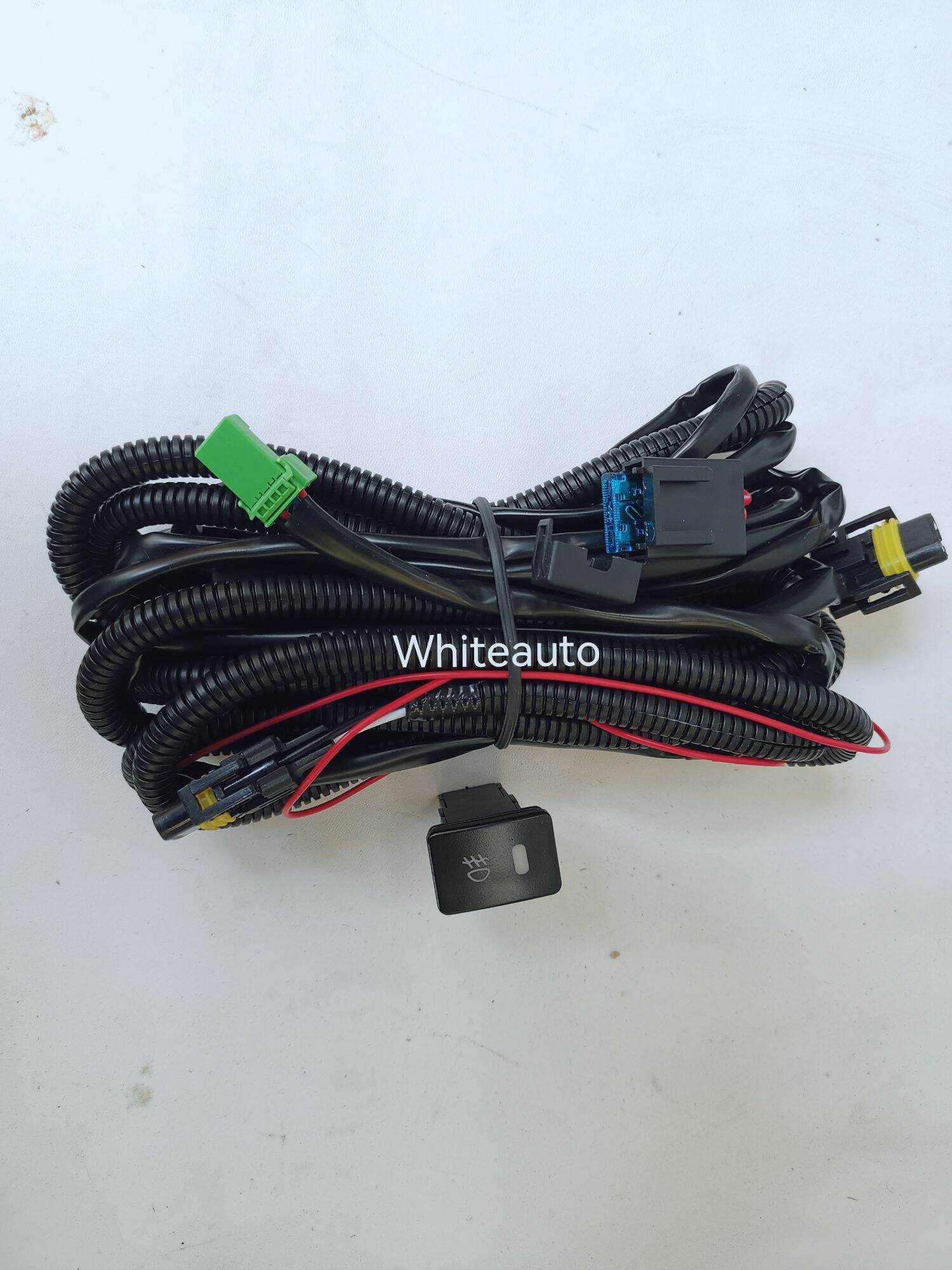 งาน diy ชุดสายไฟตัดหมอก ทั่วๆไป สปรอดไลท์ โตโยต้า อิซูซุ มิตซูบิชิ ...