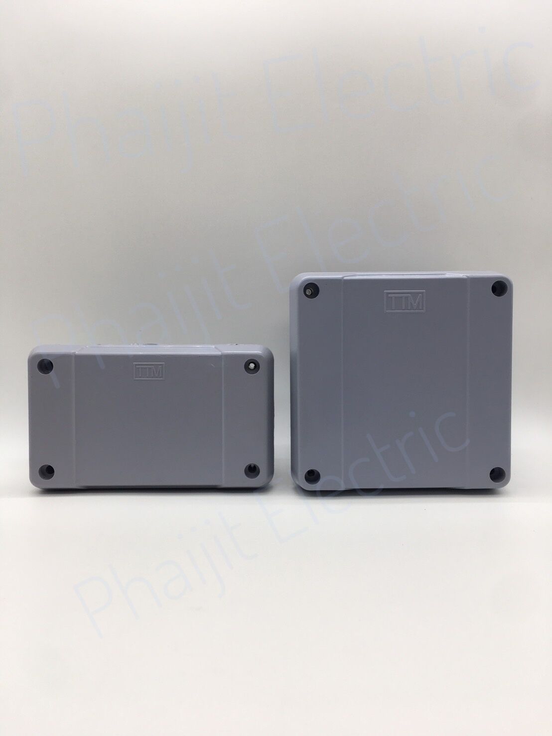 TTM PLASTIC BOX กล่องพลาสติกน้ำ T-202 บ้อคเก็บสายไฟ TTM สีเทา Junctions ...