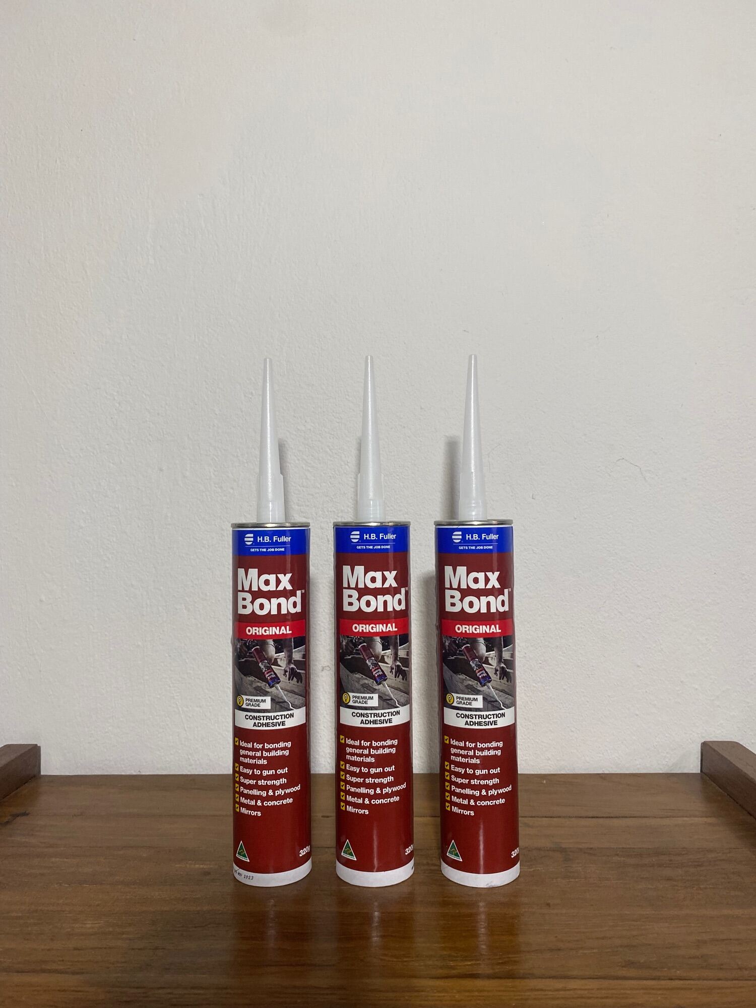 max bond (กาวตะปูเหมาะสำหรับยึดติดกระจก ไม้ เหล็ก เเละอื่นๆ) | Lazada.co.th