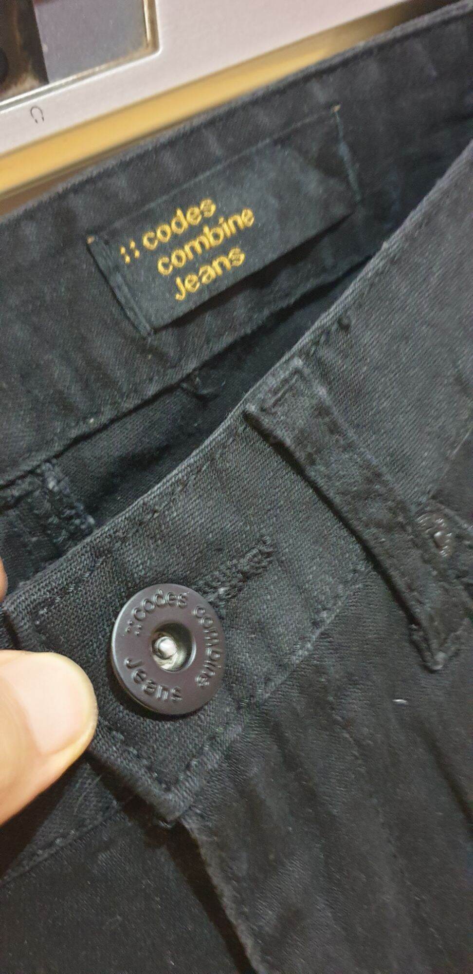 ยีนส์ใหม่ ยี่ห้อ codes combine เอว 30 นิ้ว - jeanstwohand - ThaiPick