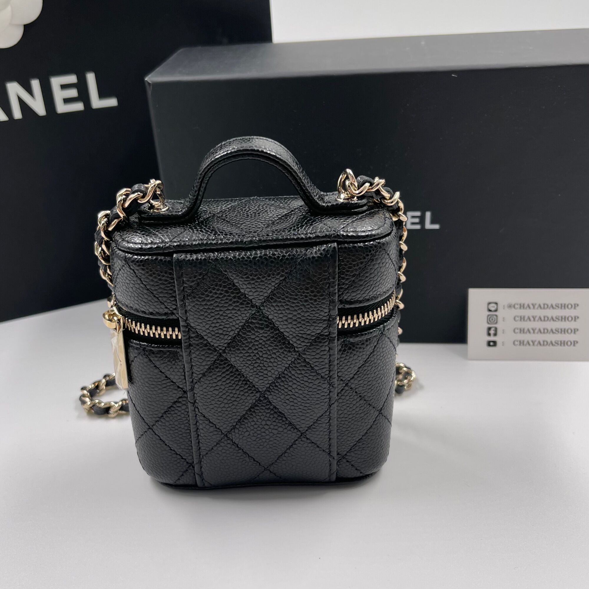 Chayadashop NEW Chanel Micro Vanity Box in Black Caviar LGHW Holo ...
