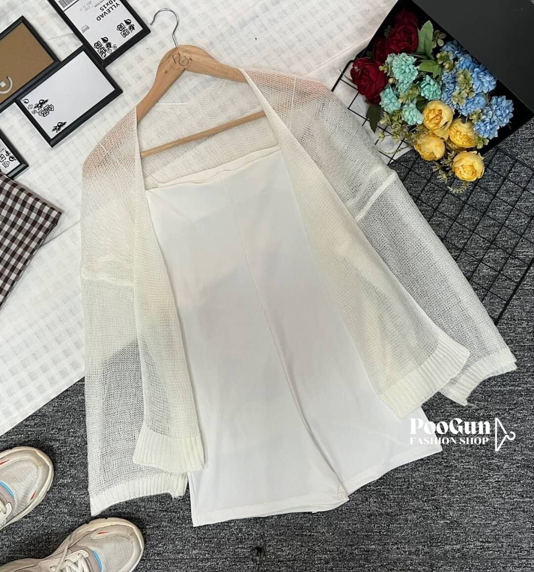 Minimal Set2ชิ้น จั๊มสูทสั้นสายเดี่ยว + เสื้อคลุมแขนยาวไหมพรมบาง ชุดเซ็ต เซต2ชิ้น ♾️ PooGun Shop ...