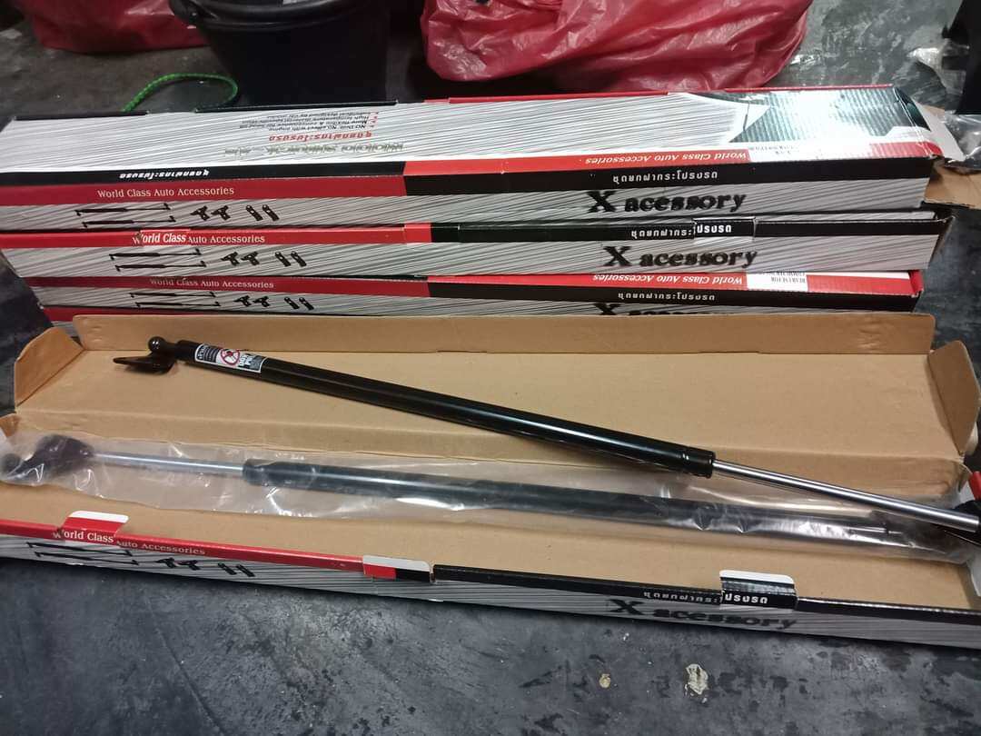 โช๊คฝาท้ายรถตู้ | Lazada.co.th