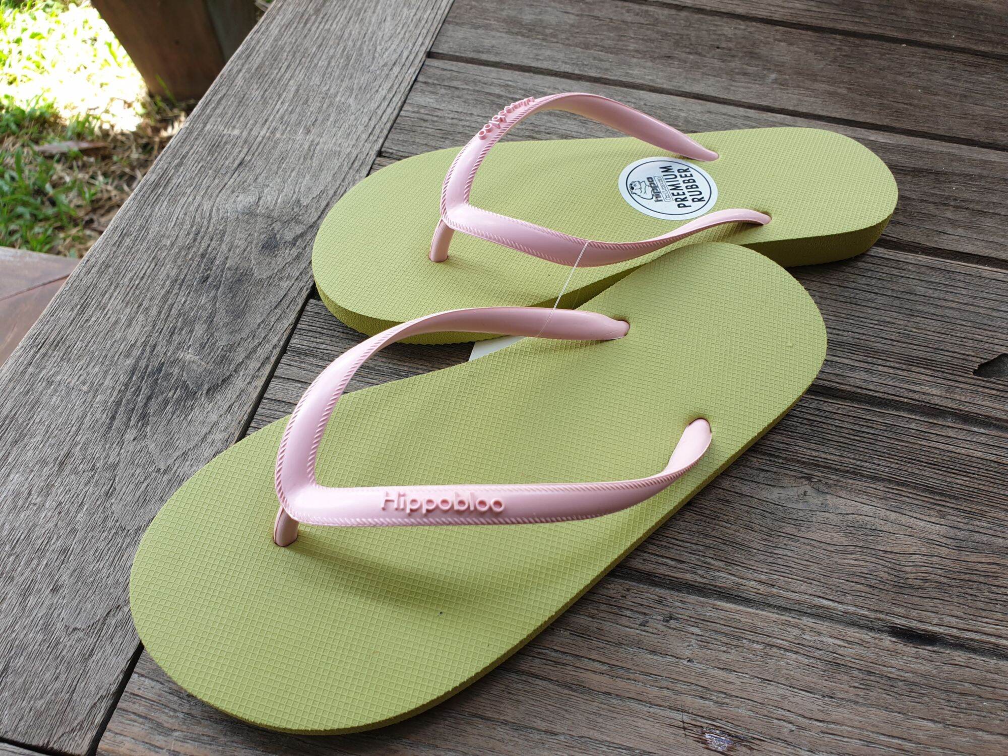 รองเท้าแตะ hippobloo สีน้ำตาลสายชมพูอ่อน - รองเท้าแตะ ฮิปโป - ThaiPick