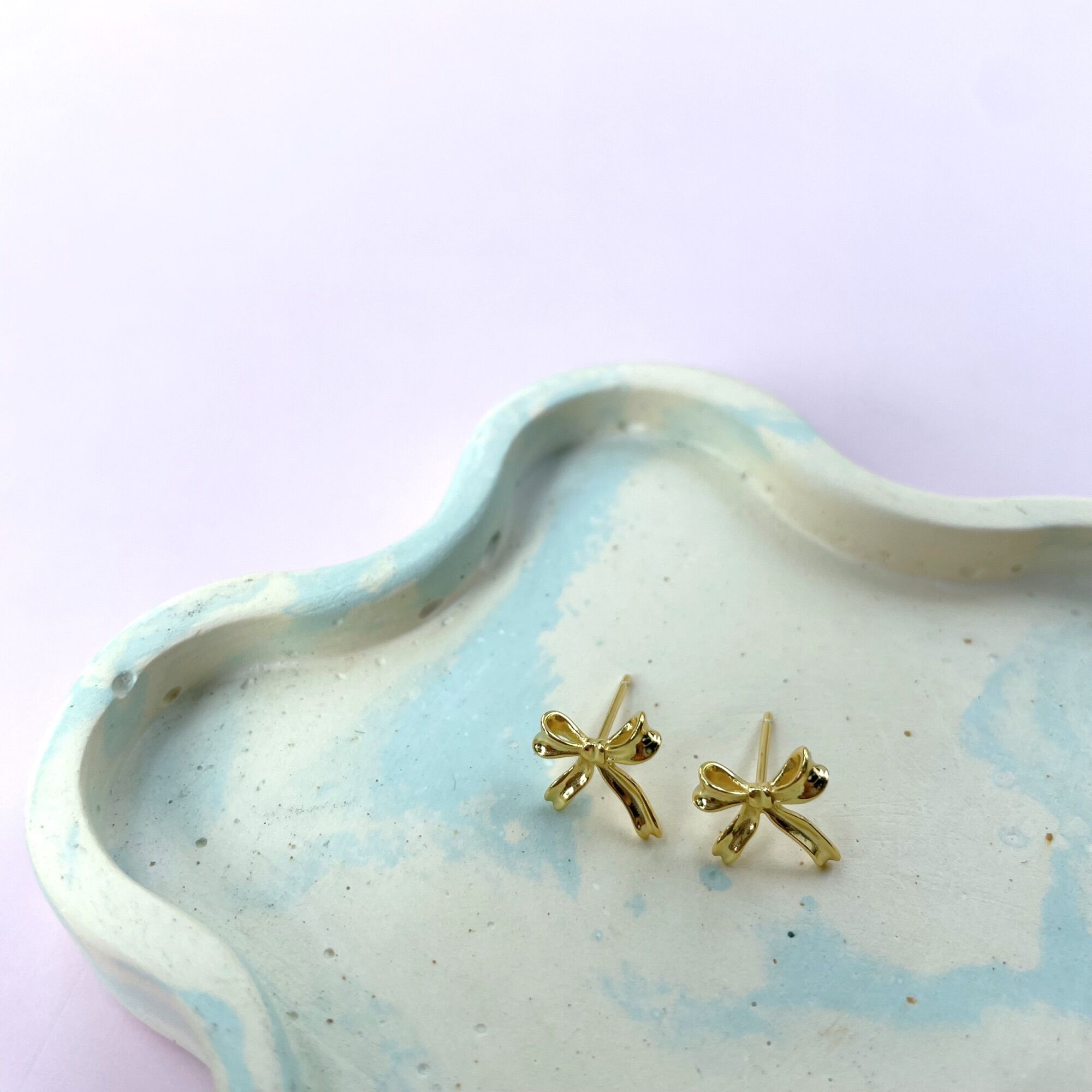 Confetti Sunday Mila Bow Stud Earrings - CONFETTI SUNDAY - ThaiPick