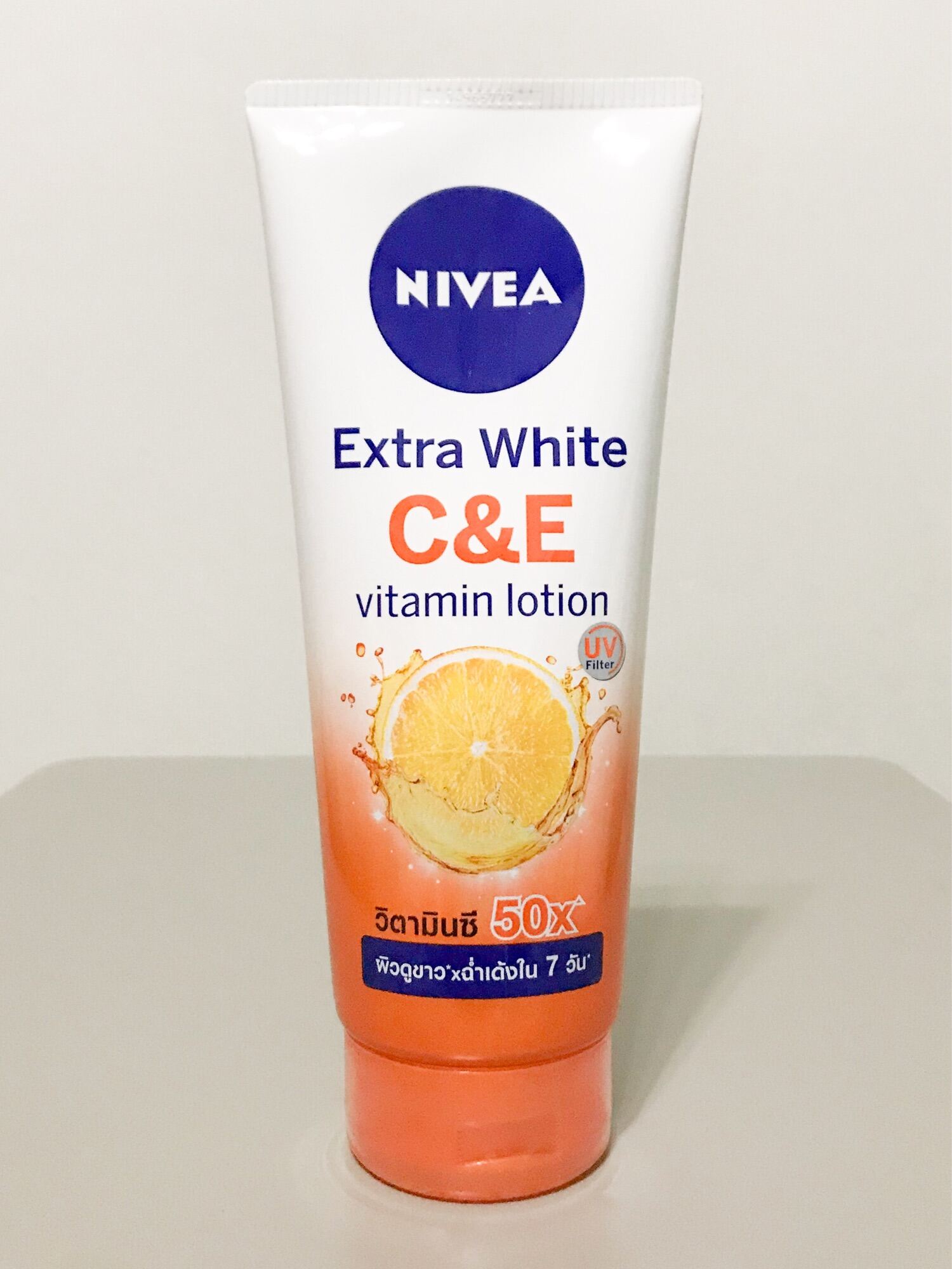 (แพ็คเกจเก่า) Nivea Extra Bright C & E Vitamin Lotion 320 ml นีเวีย โลชั่นบำรุงผิวกาย เอ็กซ์ตร้า ...