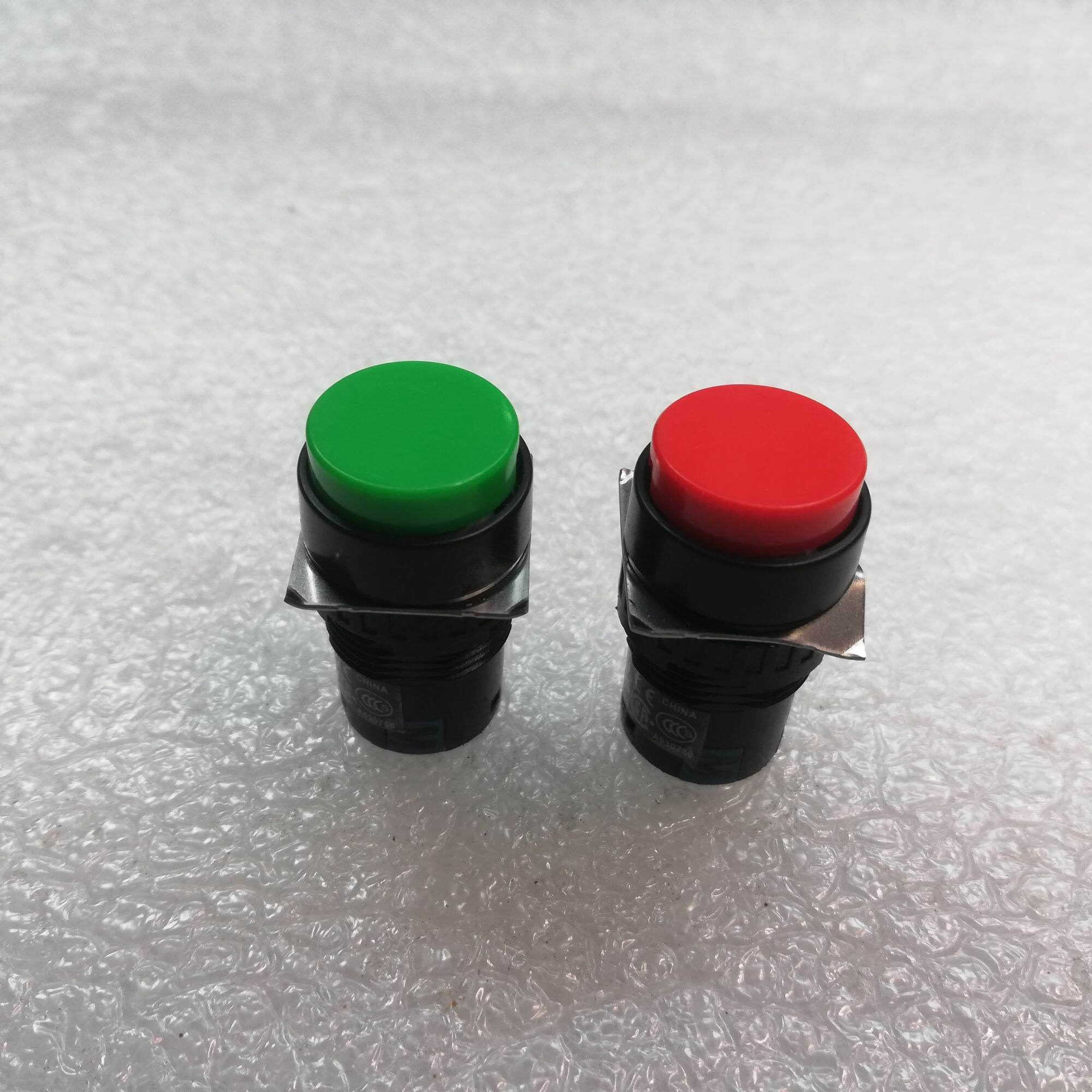 สวิท IDEC YW1B M1E 22mm สวิทช์ 1NO สวิต คอนโทรล 22มม สวิทช์ กดติด ปล่อยดับ push button switch ...