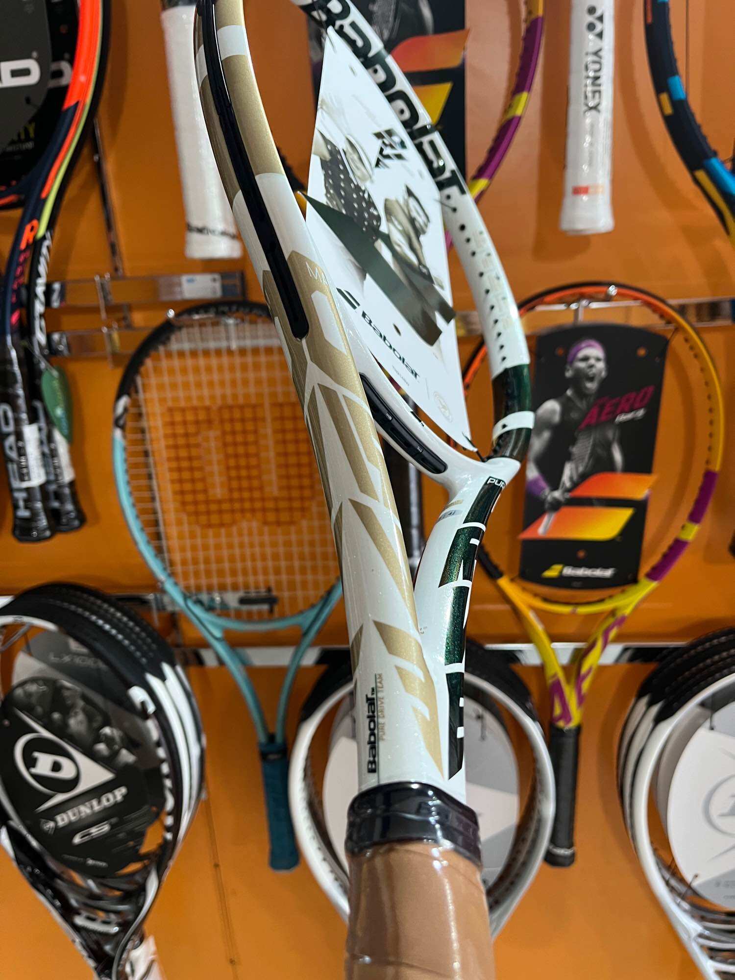 Babolat PURE DRIVE TEAM wimbledon. Headsize 100 Weight 285g Gripsize 2 ...