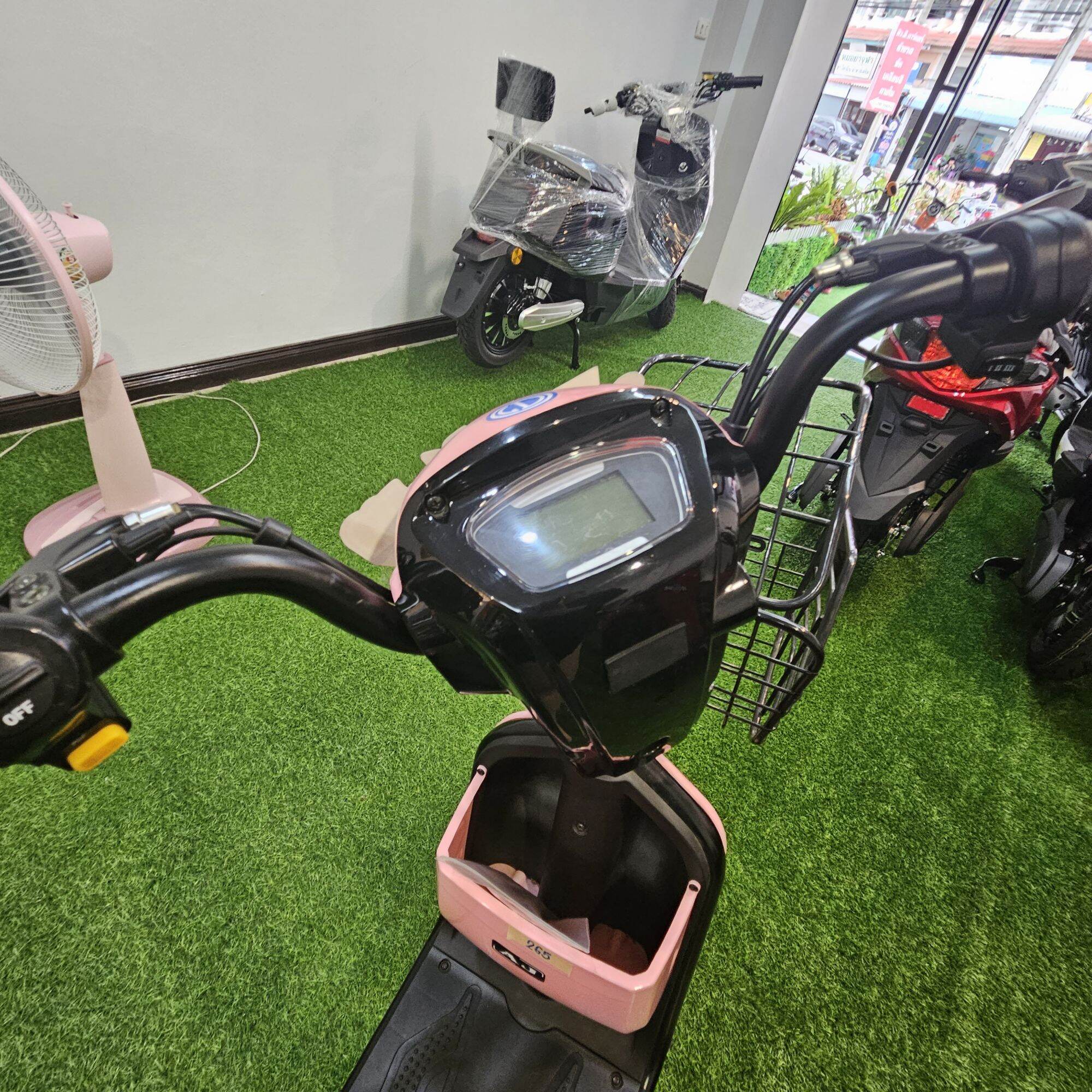 AJ จักรยานไฟฟ้า AJ EV BIKE รุ่น S-9 สีชมพู - อีวีไบค์คลับ - ThaiPick