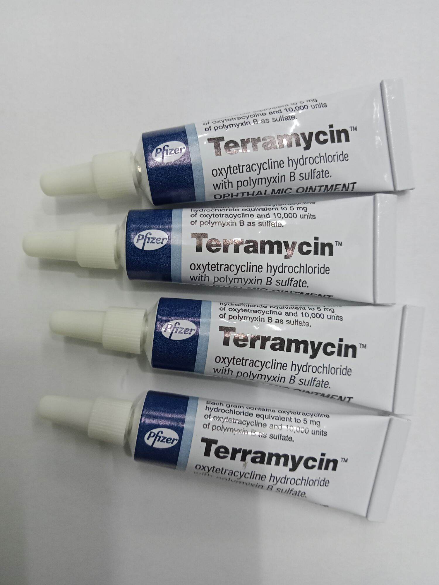 Terramycin ขนาด 3.5 กรัม จำนวน 1หลอด Exp. 11/2025 - D4D - ThaiPick