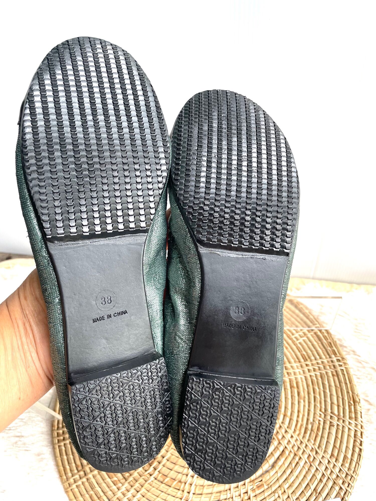 รองเท้าหนังแท้แบรนด์แท้ Mac Jacob หนังดีมากพื้นแน่นทนทานใส่สวยทรงบัลเล ...