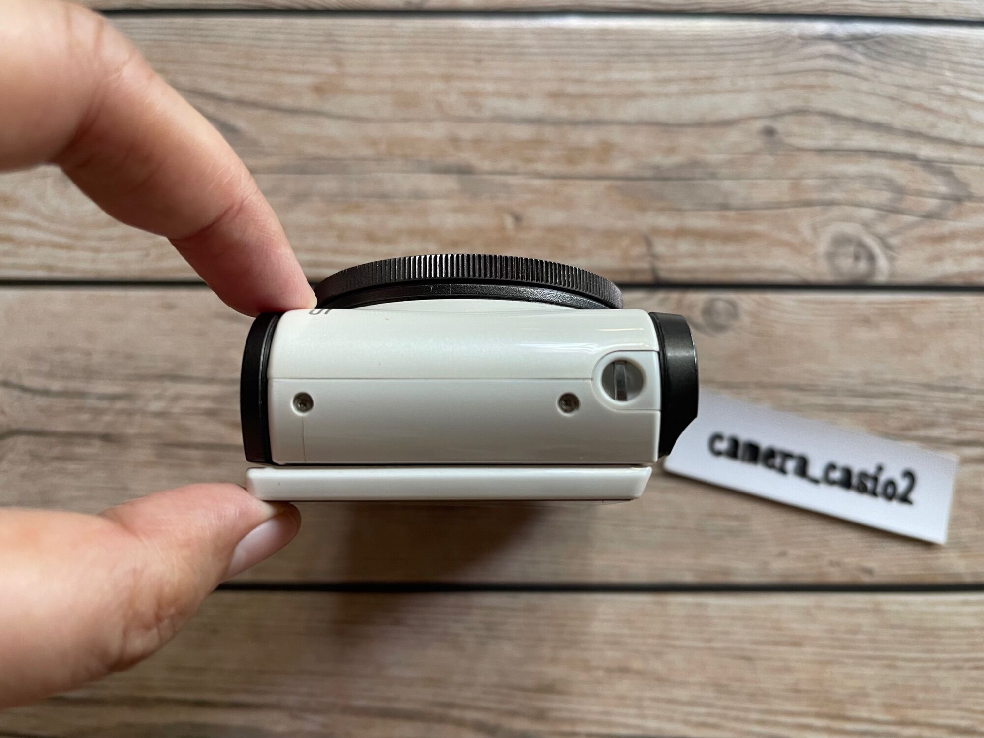 กล้องฟรุ้งฟริ้งมือ2 รุ่น ZR3500 สภาพสวย ราคาถูก - camera_casio2 - ThaiPick